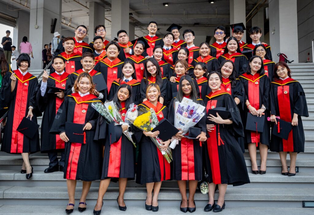 The International College at Panyapiwat Institute of Management ...